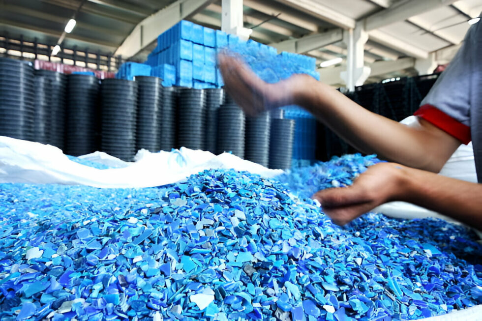 Plastic Injection Molding: Step-by-Step Process Explained - Mouldible